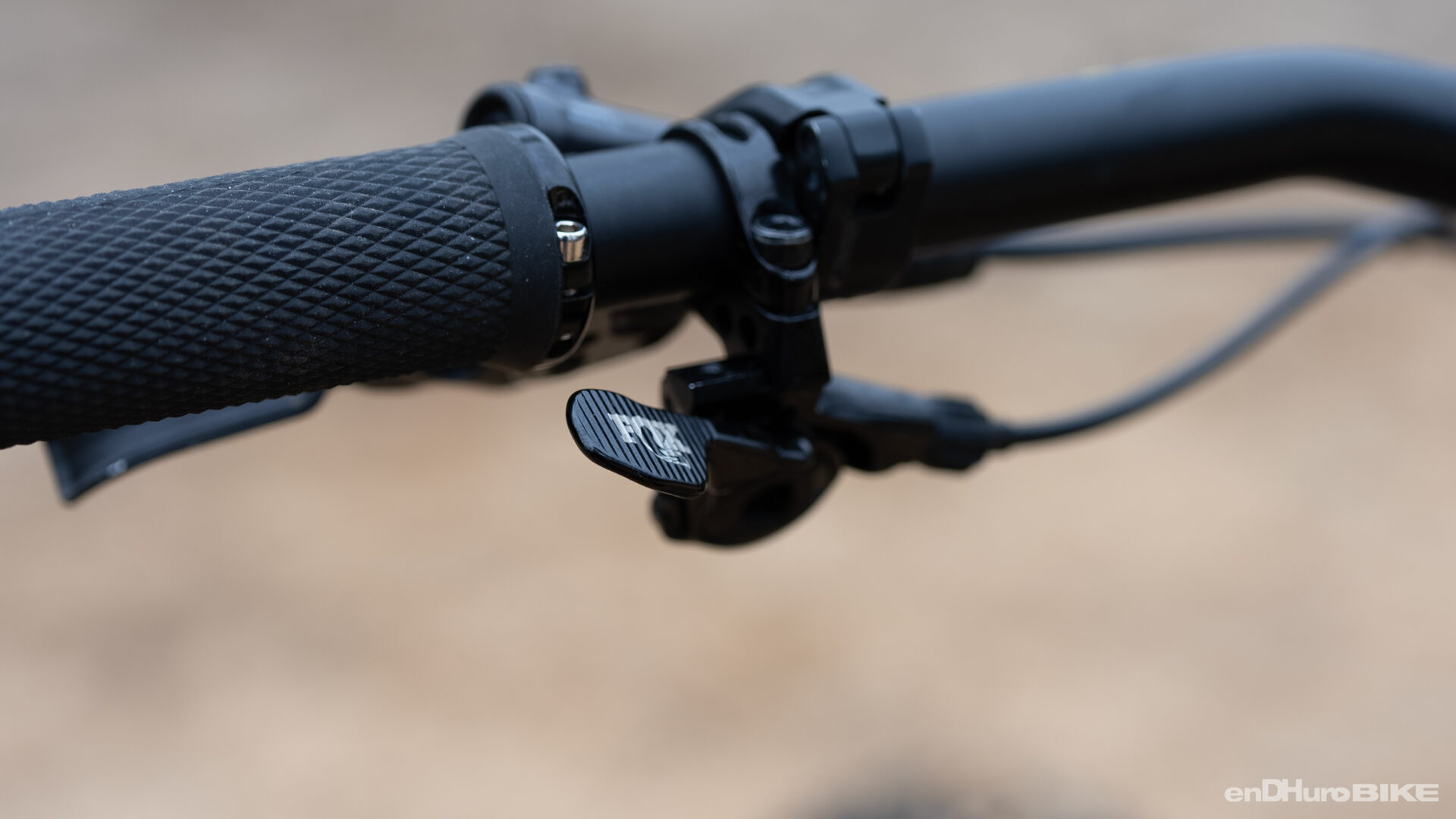 Test | COMMENCAL Meta SX V5 - On rentre dans une autre dimension ...