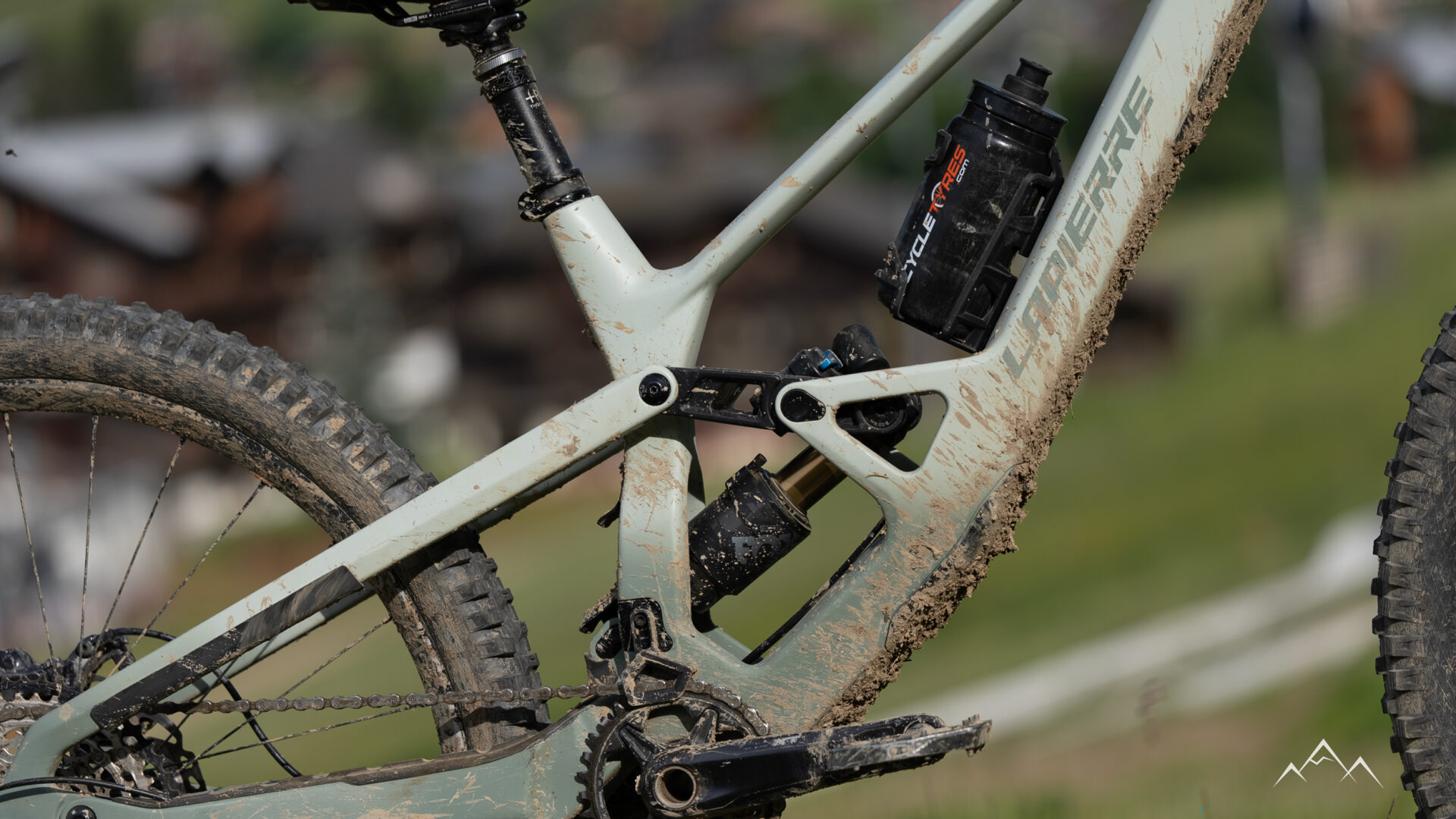 Test nouveauté | Lapierre Spicy : La surprise du chef ! - enDHurobike