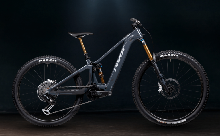Nouveauté | Pivot Shuttle SL/AM : le compromis idéal entre légèreté et ...